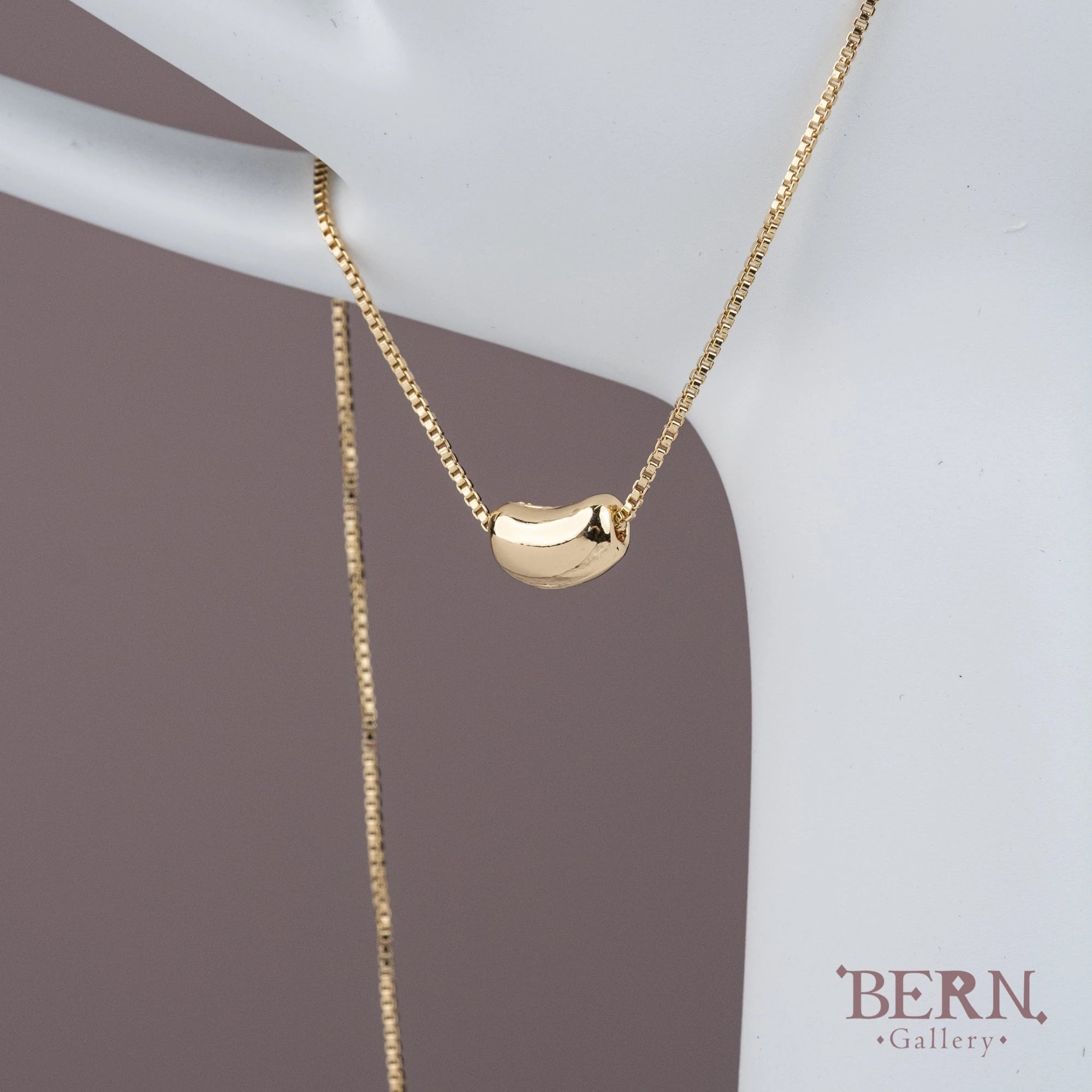 Necklace – Bern Gallery